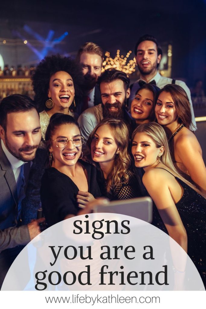Friendship Green Flags: Signs You're a Good Friend - Life By Kathleen
